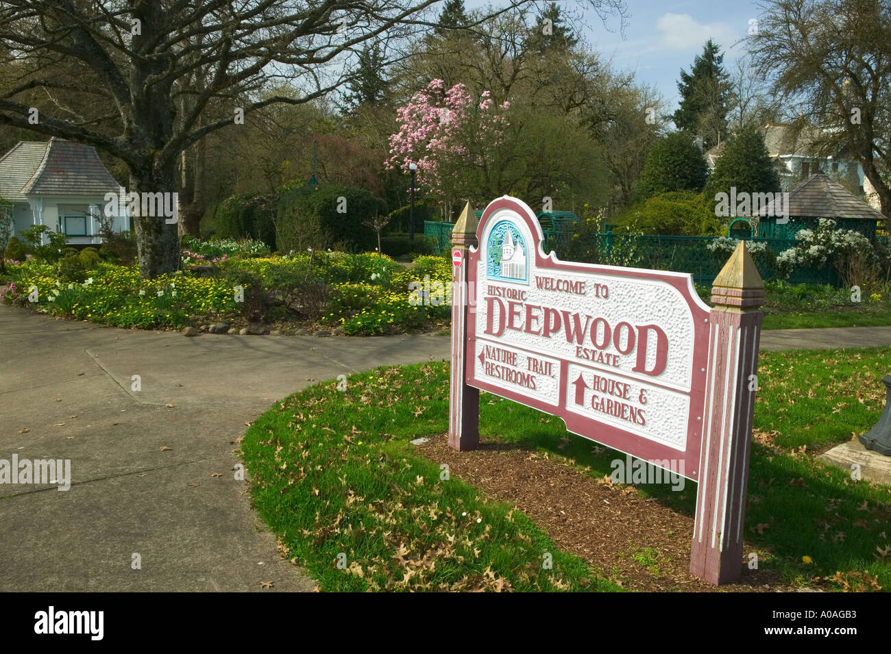 Deepwood estate hi-res stock photography and images - Alamy