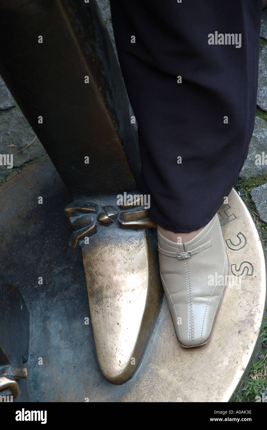 Compare feet hi-res stock photography and images - Alamy