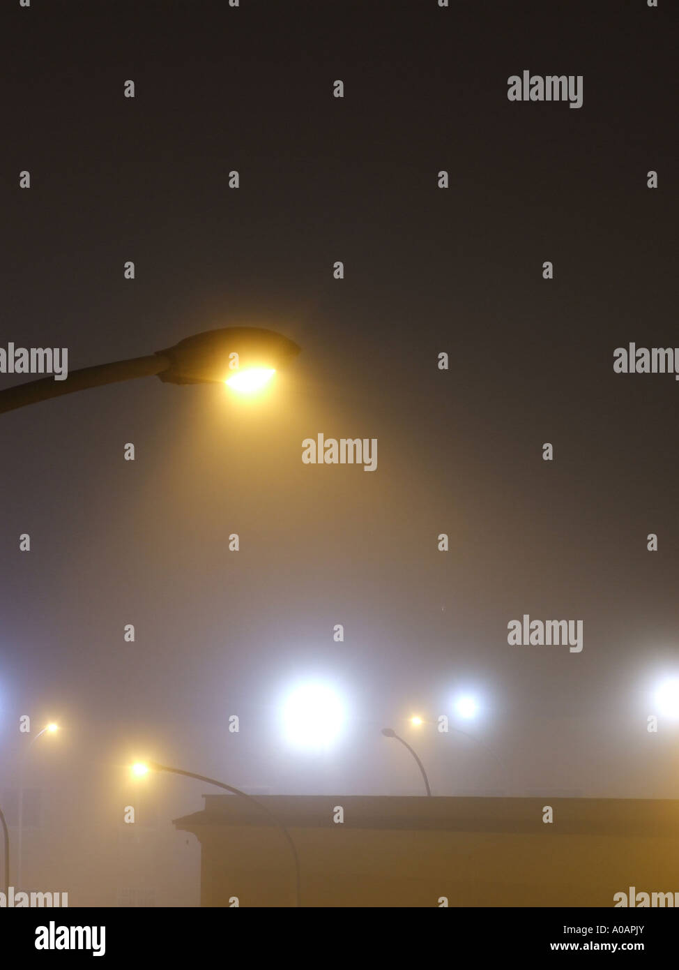 Street lamp posts in fog hi-res stock photography and images - Alamy
