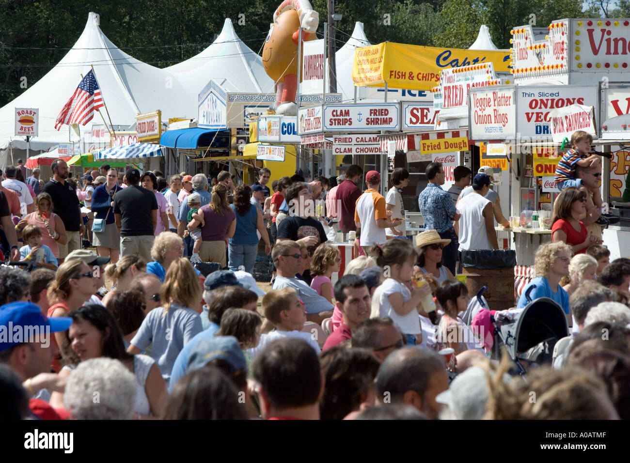 Teens county fair hi-res stock photography and images - Alamy