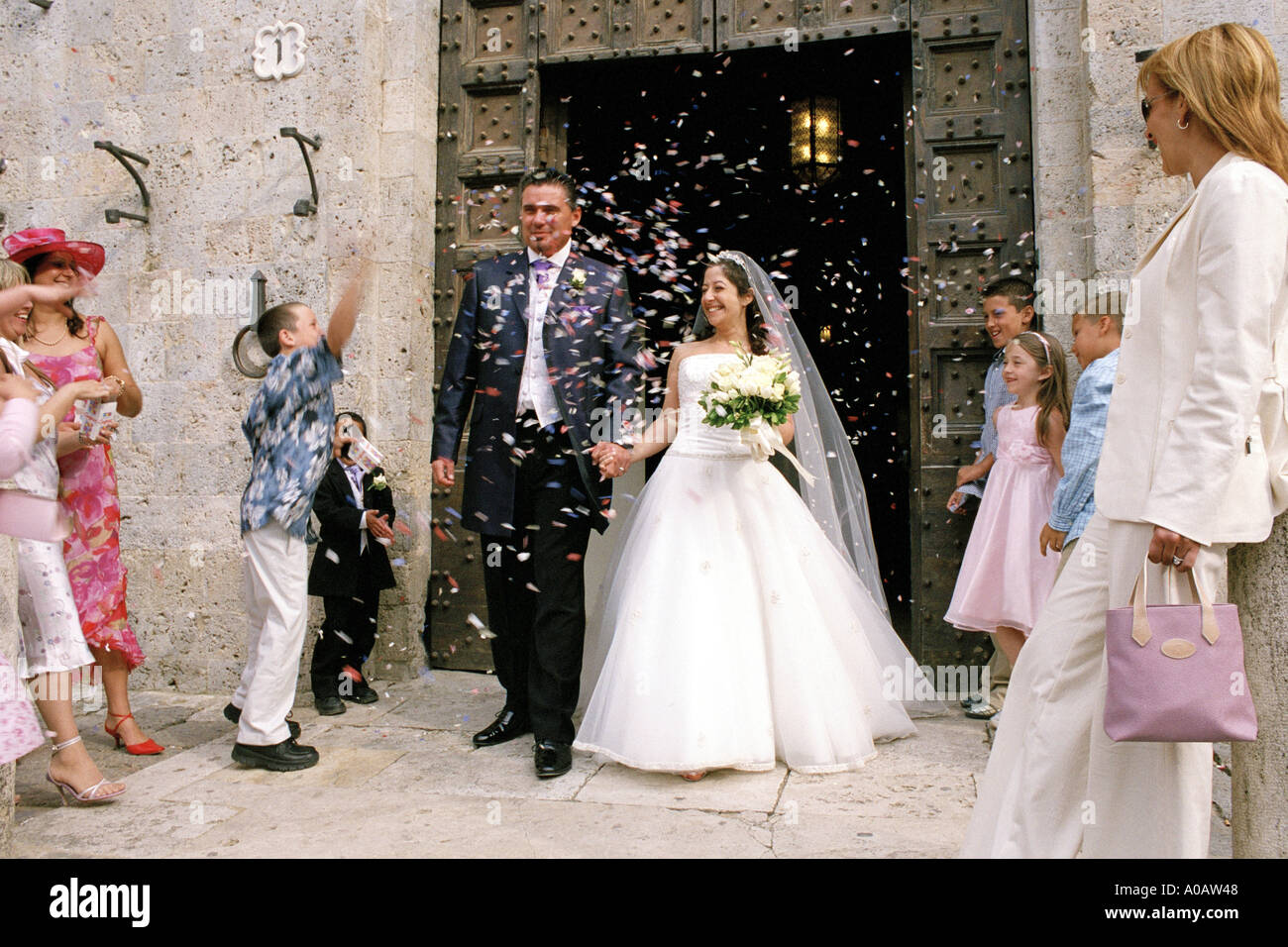 Rice throwing Italy Stock Photo - Alamy