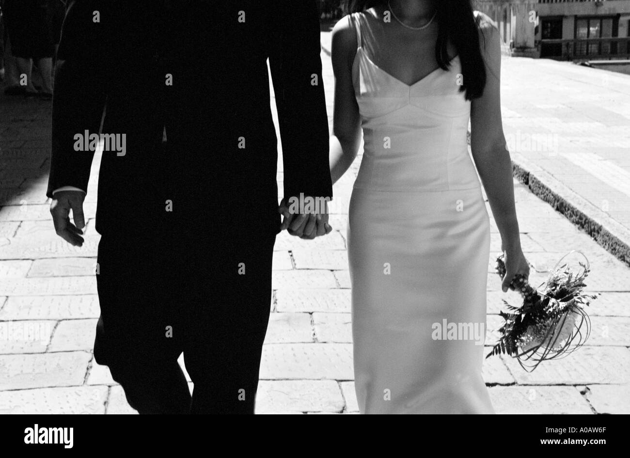 Bride and groom Italy Stock Photo - Alamy