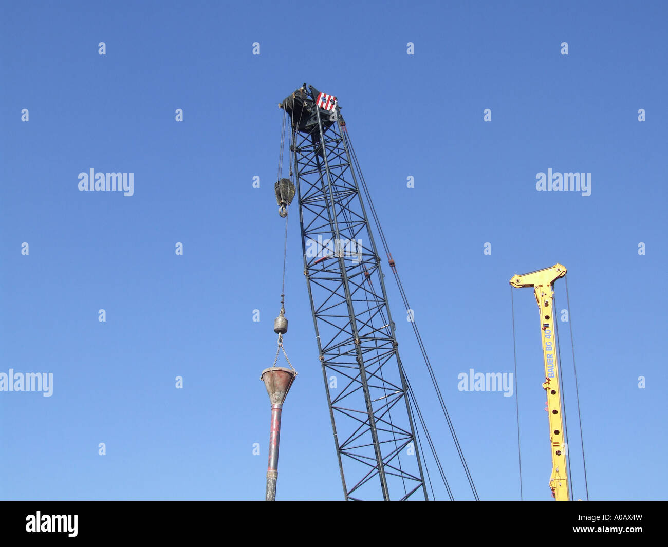 Boring tool crane hi-res stock photography and images - Alamy
