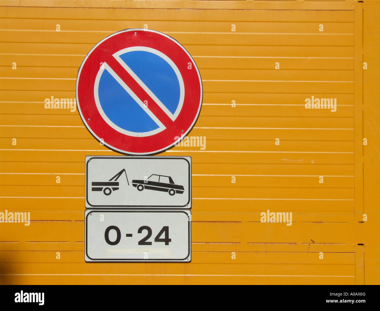 Car tow away confiscation hi-res stock photography and images - Alamy