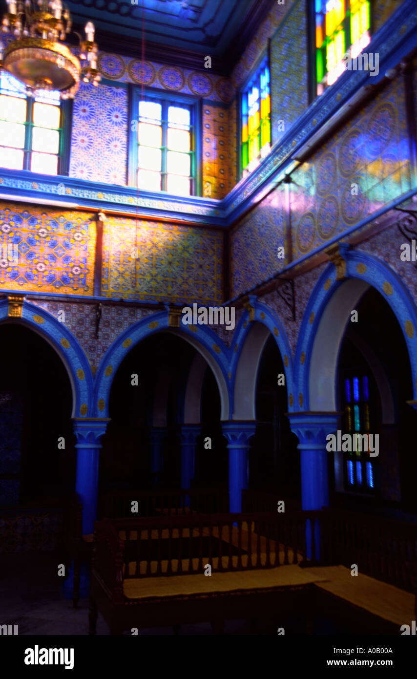 Religious interior design hi-res stock photography and images - Alamy