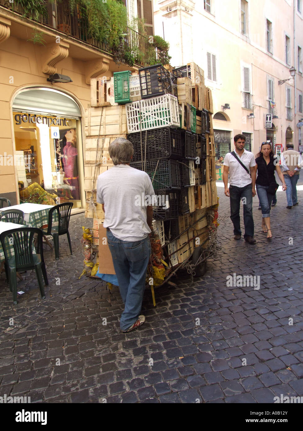 Trolley overload load collection hi-res stock photography and images ...
