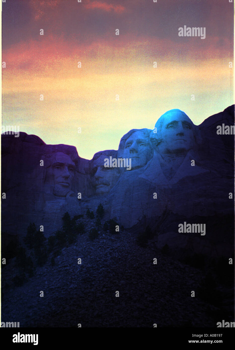 Sunset Mount Rushmore High Resolution Stock Photography and Images - Alamy