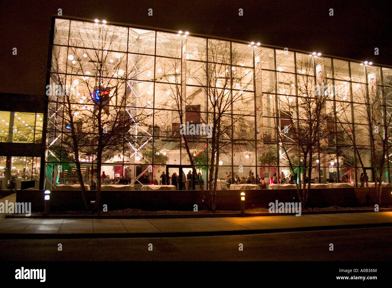 Guthrie theater hi-res stock photography and images - Alamy