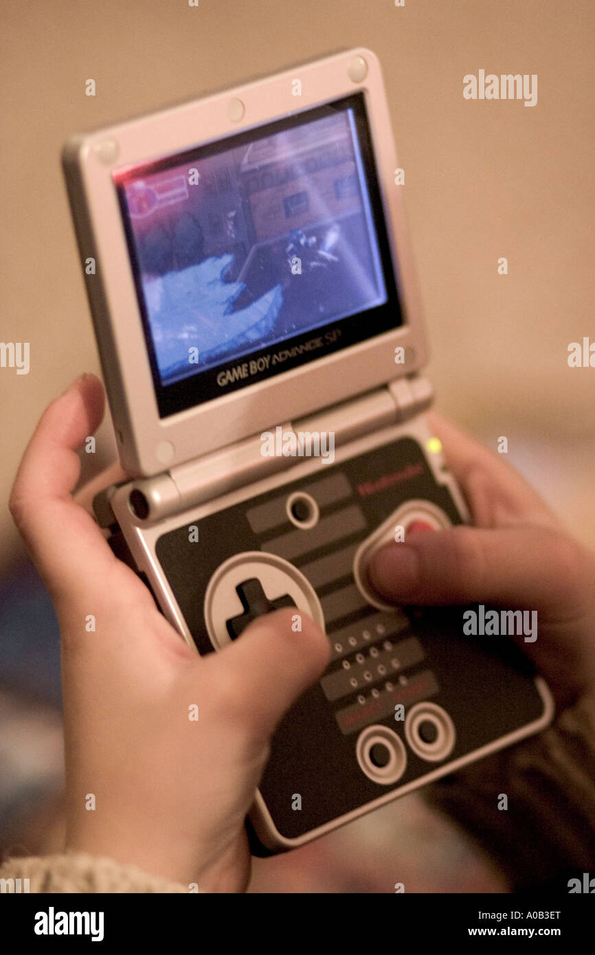 Child kid playing nintendo hi-res stock photography and images - Alamy