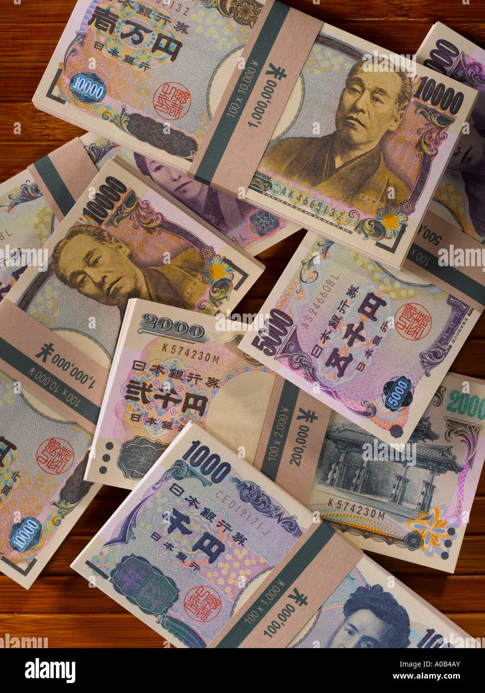 Various Japanese Yen Stock Photo - Alamy