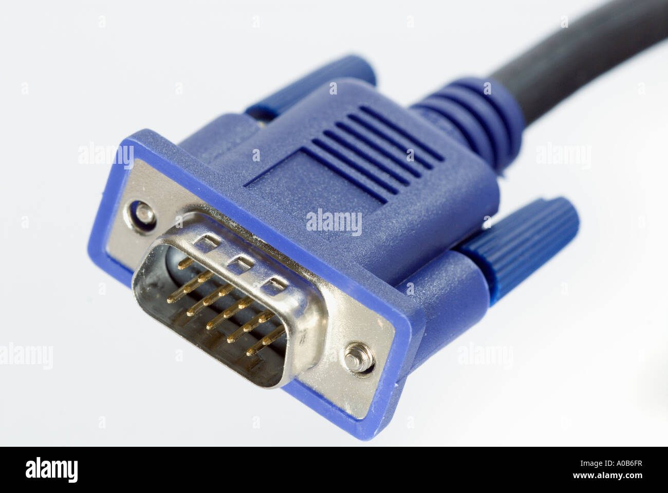 Male vga cable hi-res stock photography and images - Alamy