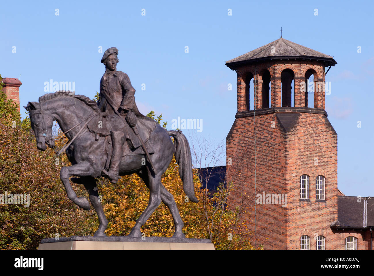 Bonnie prince charlie derby statue hi-res stock photography and images ...