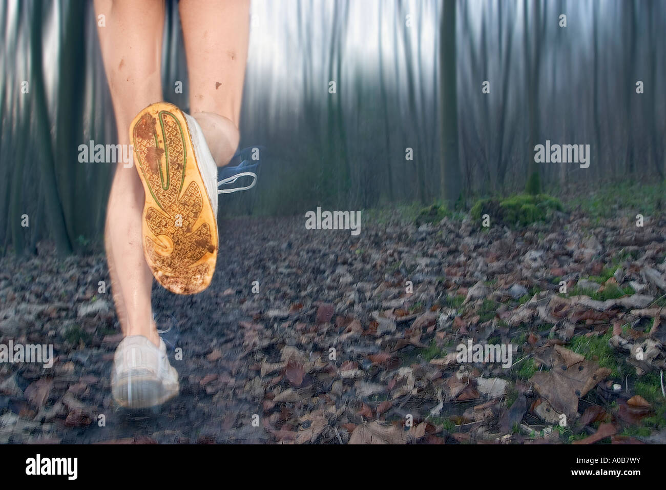 Womans legs running hi-res stock photography and images - Alamy