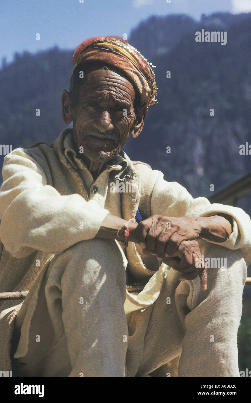 Man in himalayas hi-res stock photography and images - Alamy