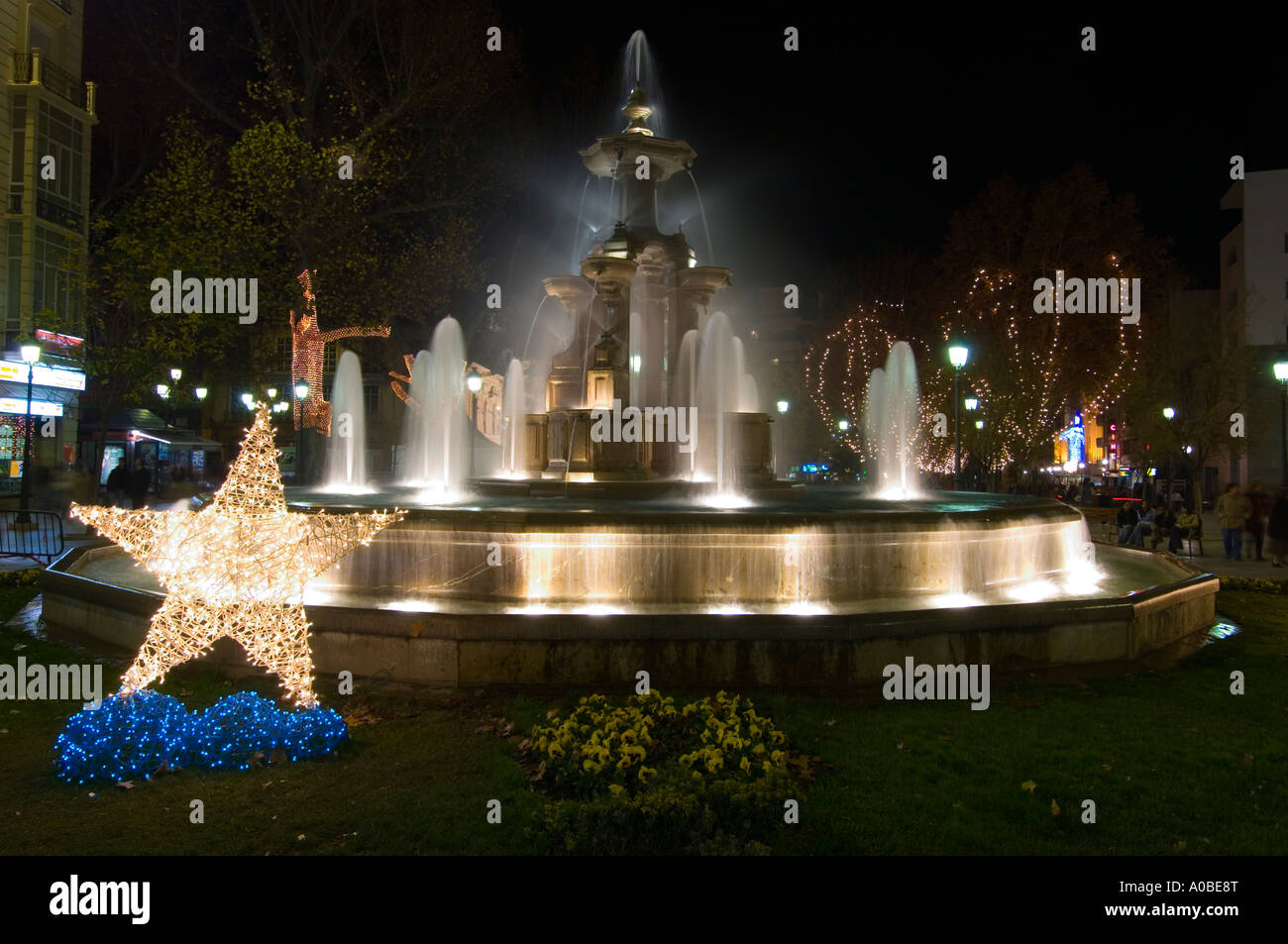 Fountain night granada spain hi-res stock photography and images - Alamy
