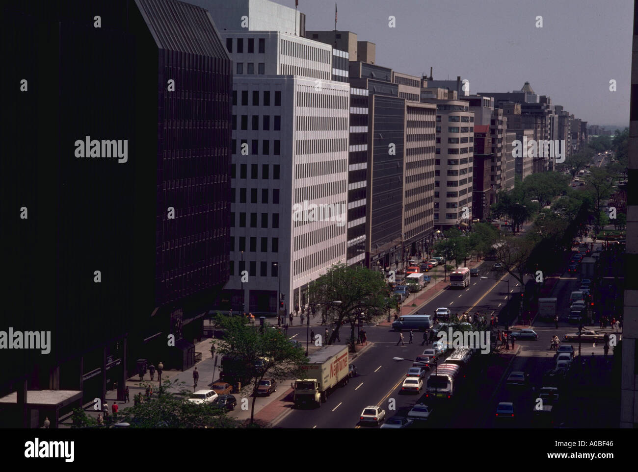 Traffic and building along K Street in the business district of ...