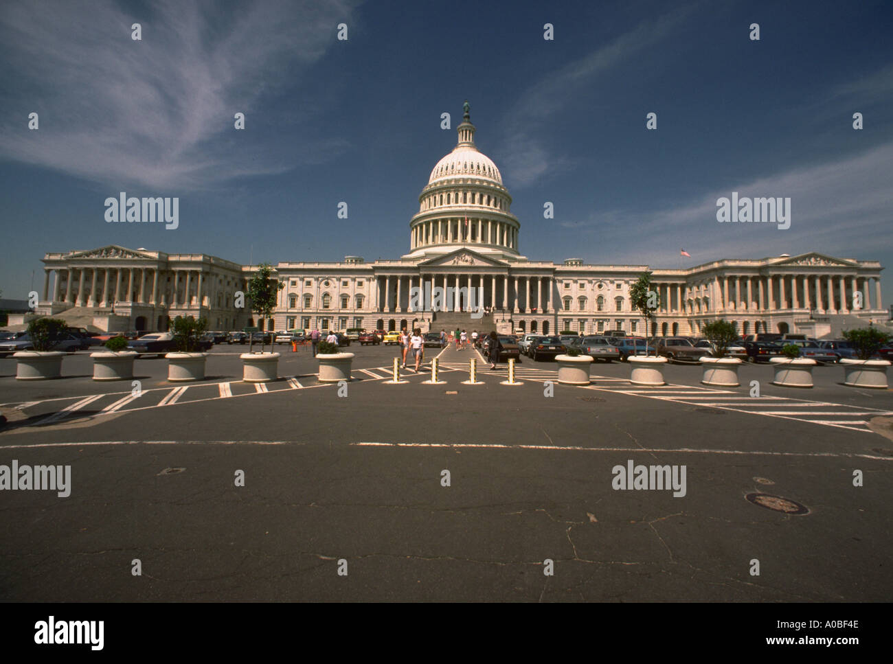 Monuments in front of a government building hi-res stock photography ...