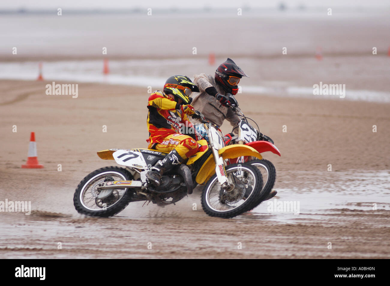 Motorcycle sand racing on beach hi-res stock photography and images - Alamy