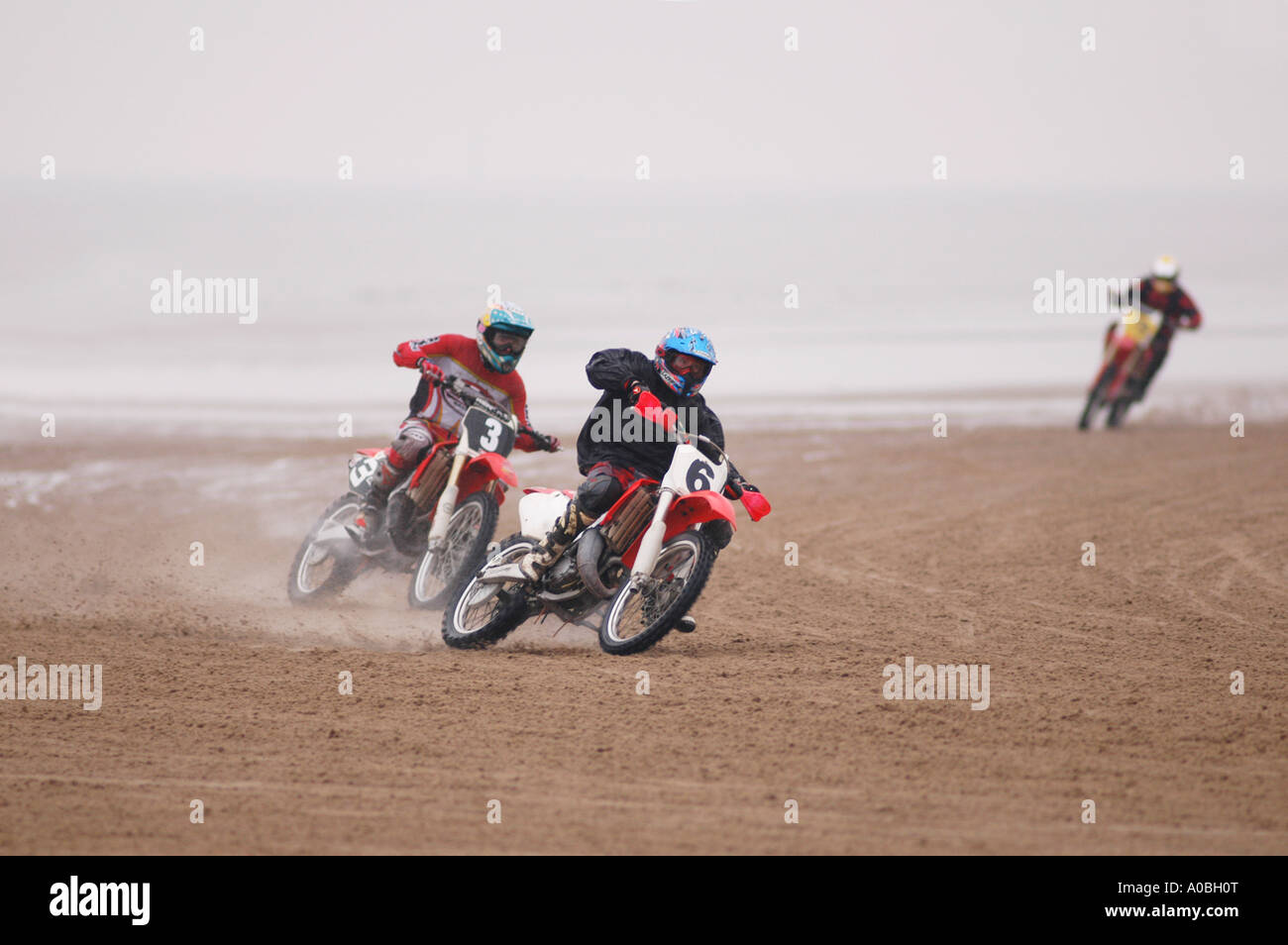 Motorcycle sand racing on beach hi-res stock photography and images - Alamy