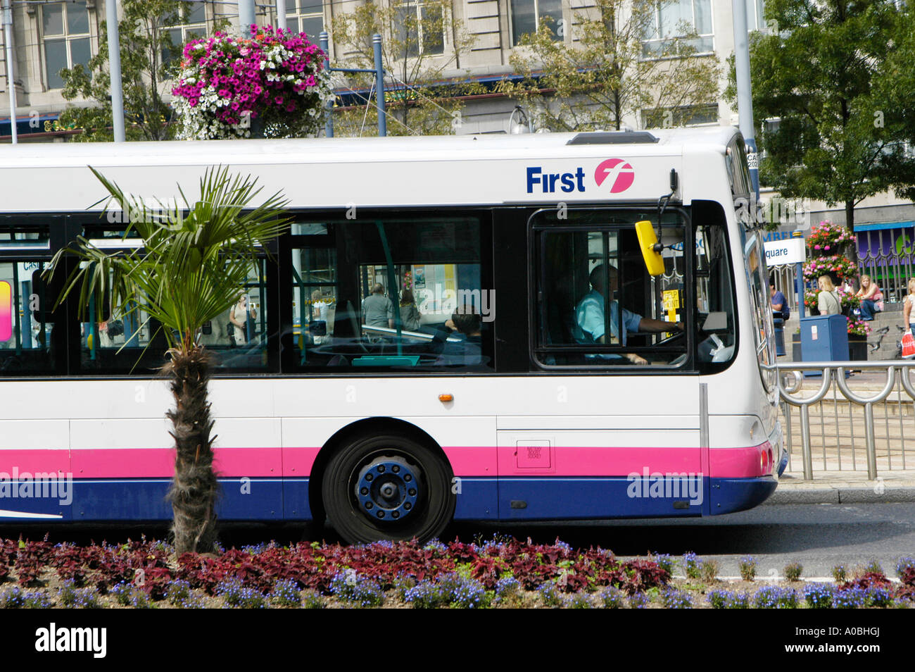 Single decker bus in First Group livery in Sheffield city centre ...