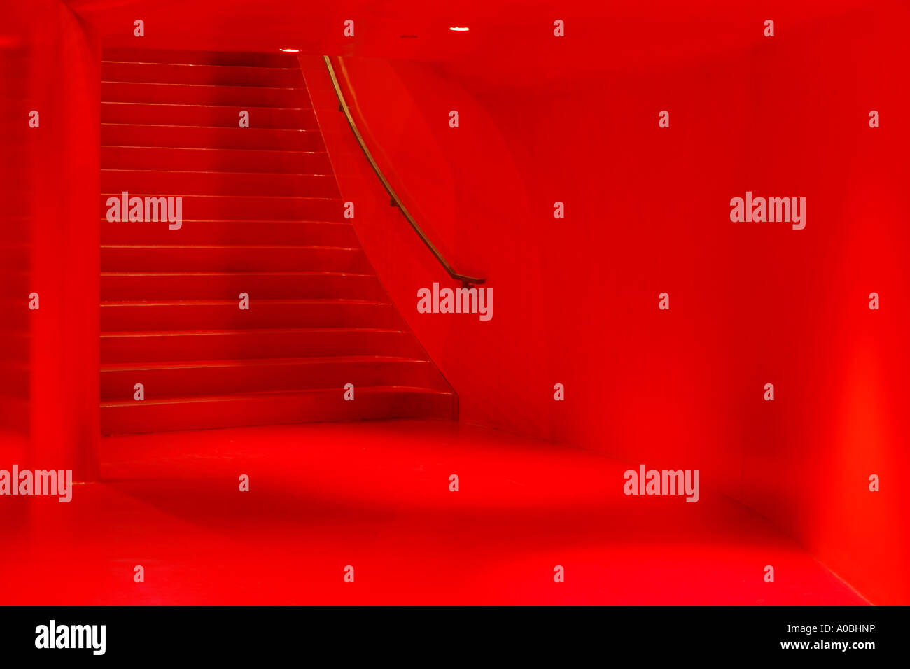 Red library hi-res stock photography and images - Alamy