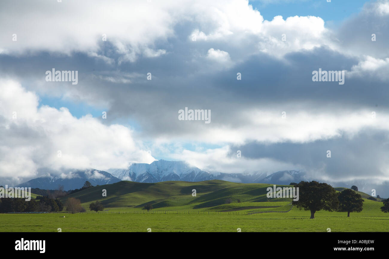Ruahine ranges hi-res stock photography and images - Alamy