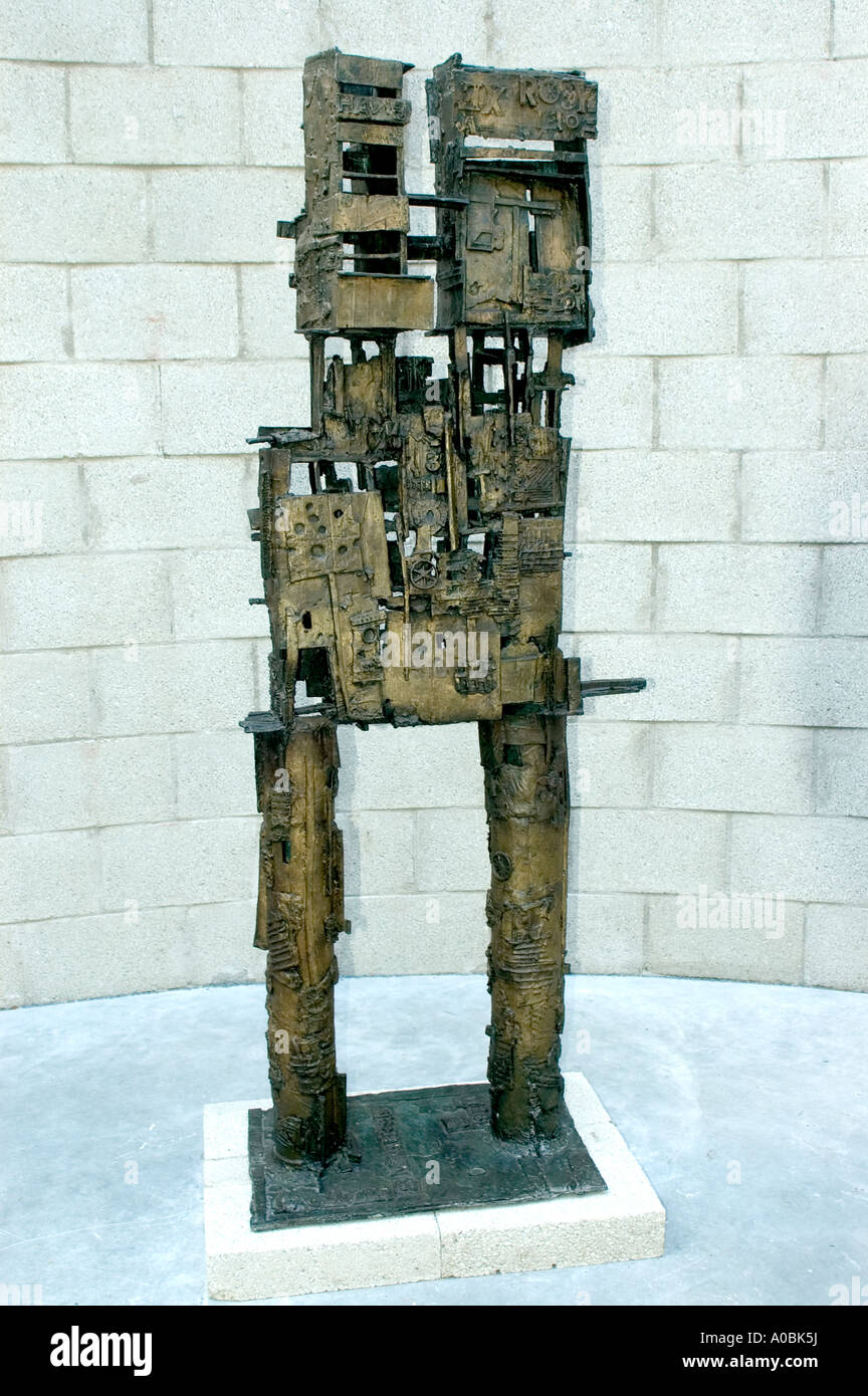 Eduardo paolozzi hi-res stock photography and images - Alamy