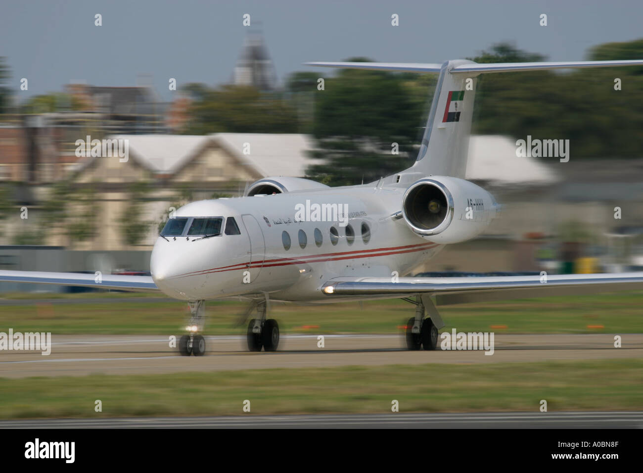 Gulfstream iv runway hi-res stock photography and images - Alamy