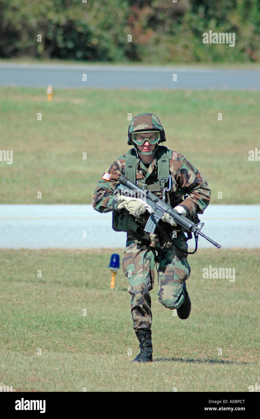 Warfare skills hi-res stock photography and images - Alamy