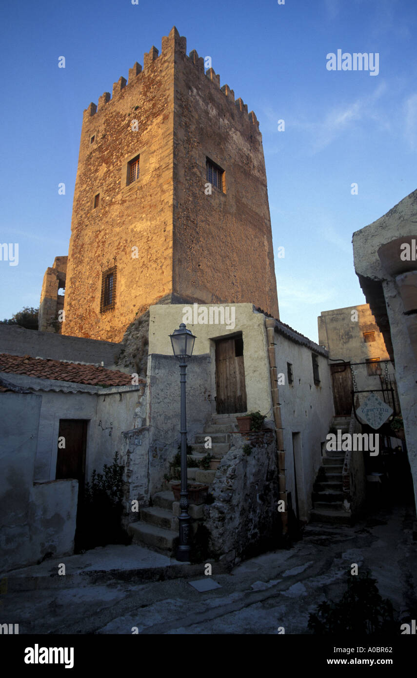 Brolo hi-res stock photography and images - Alamy