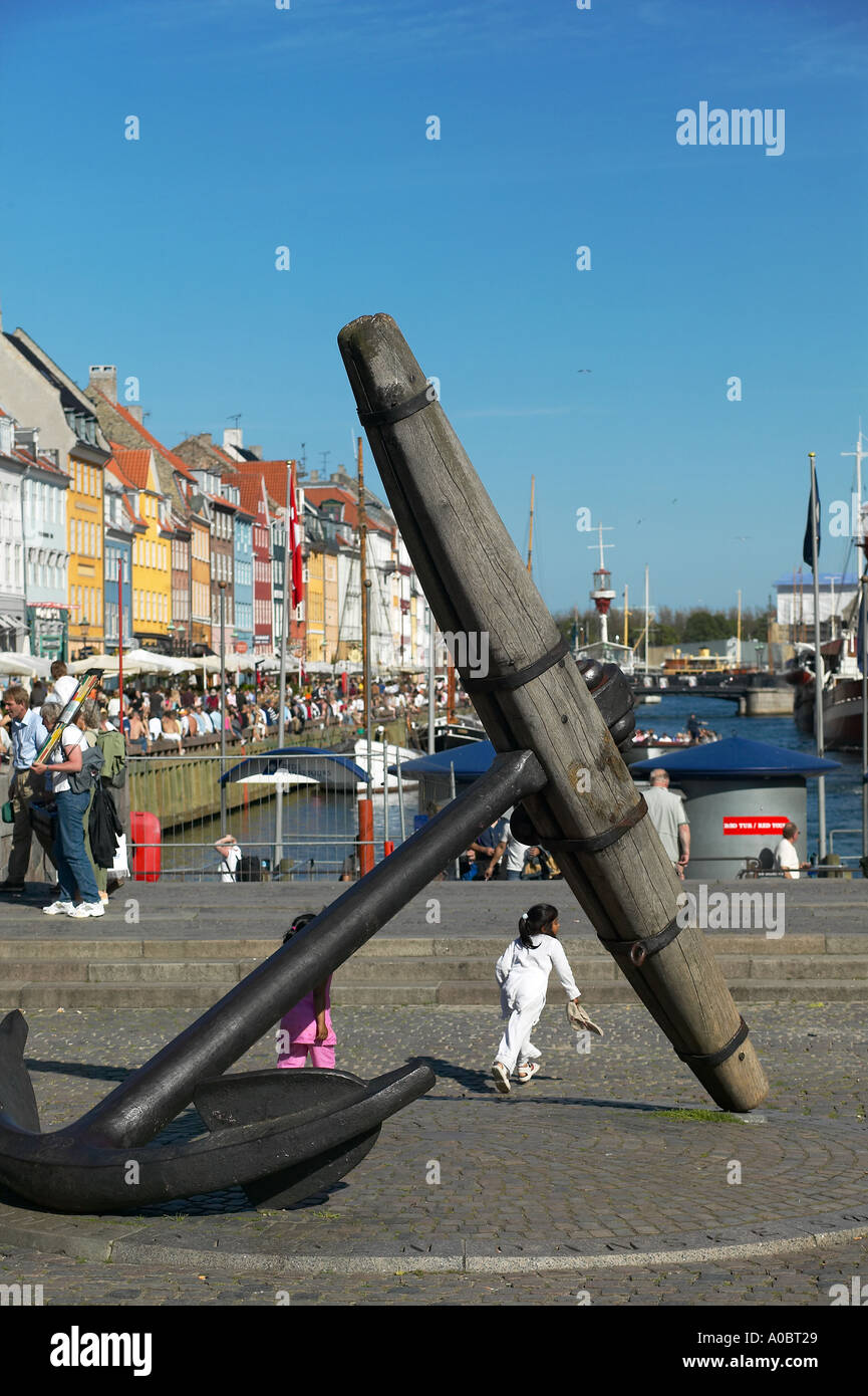 Memorial Anchor commemorating civilian sailors who died in WWII ...