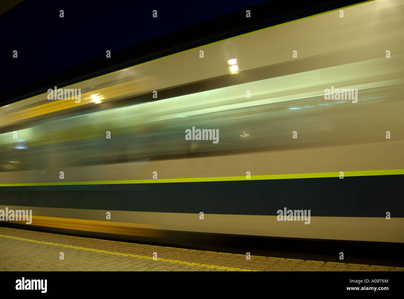 Train coupe hi-res stock photography and images - Alamy