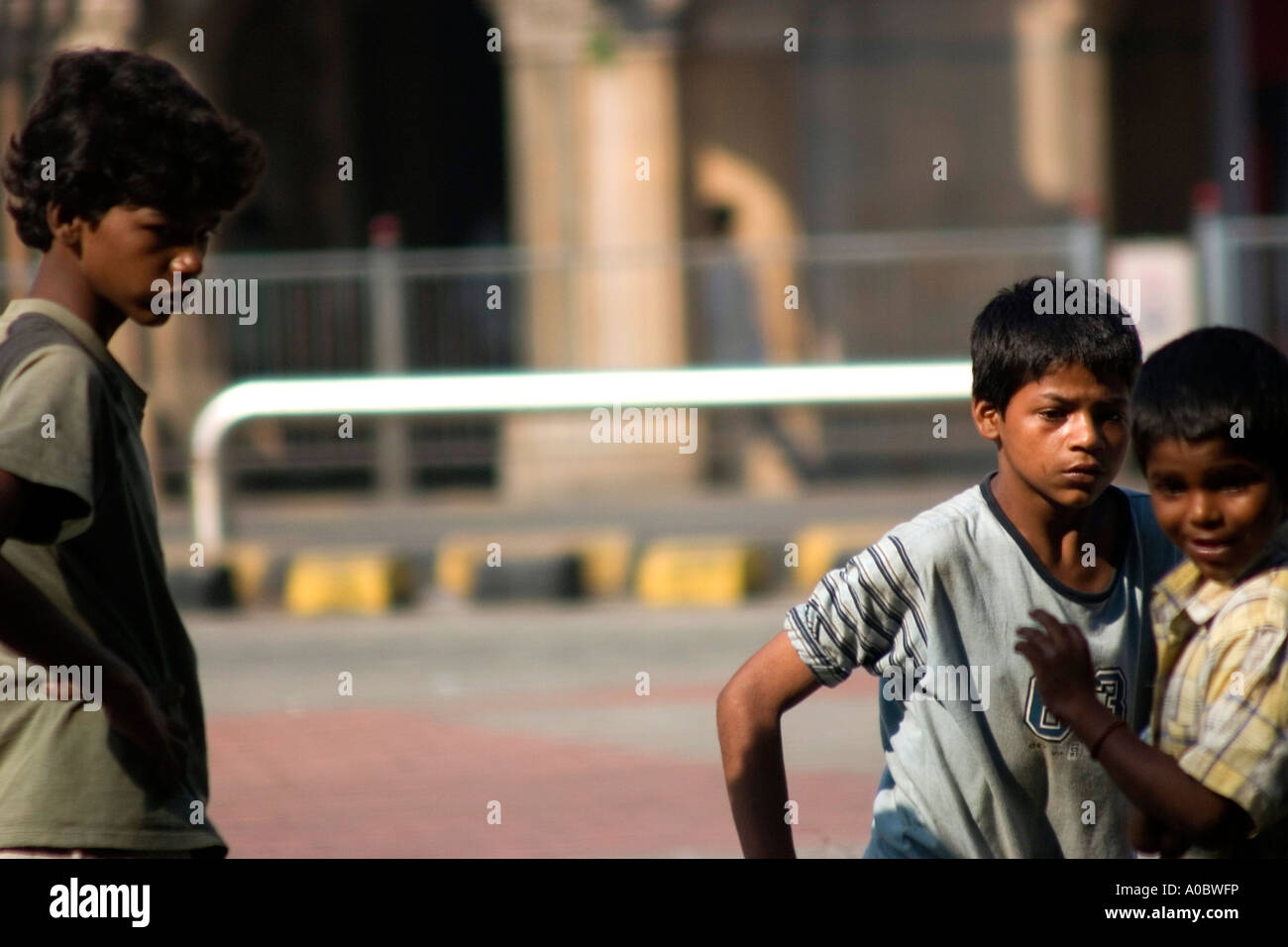 Street Kids in Mumbai Stock Photo - Alamy