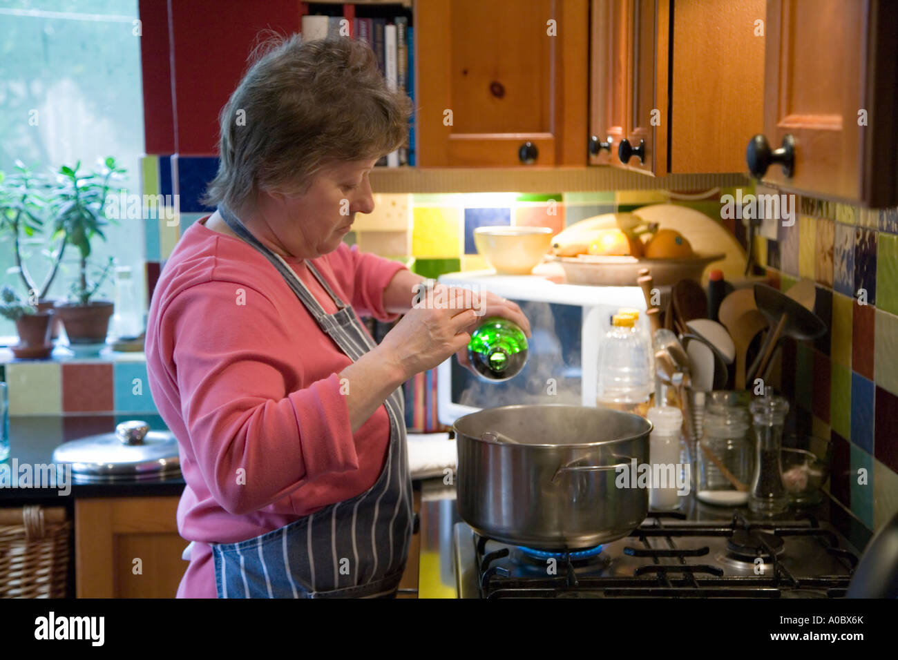 Country kitchen soup hi-res stock photography and images - Alamy