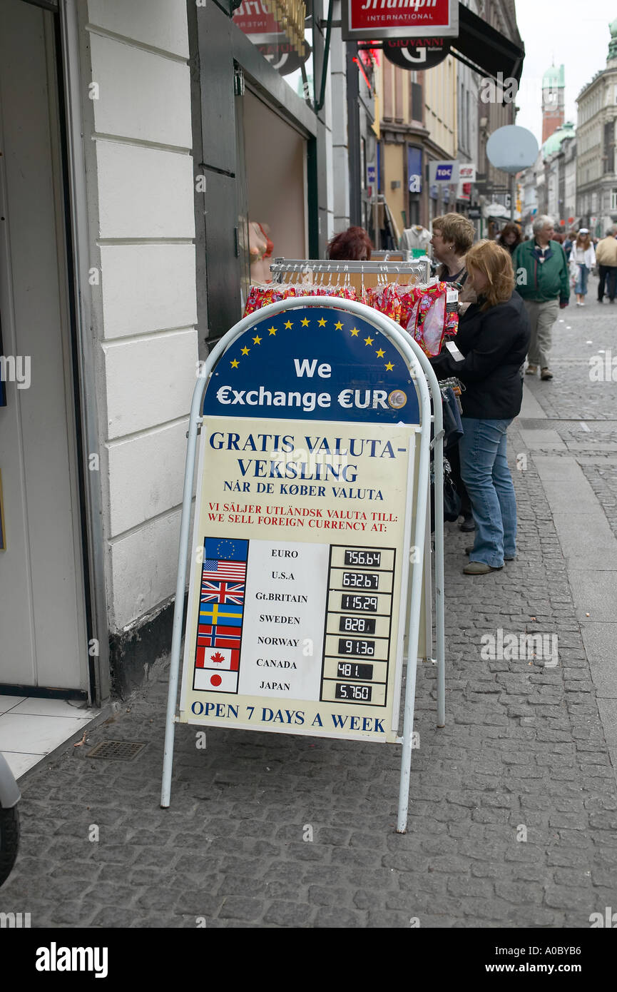 Exchanges notices hi-res stock photography and images - Alamy