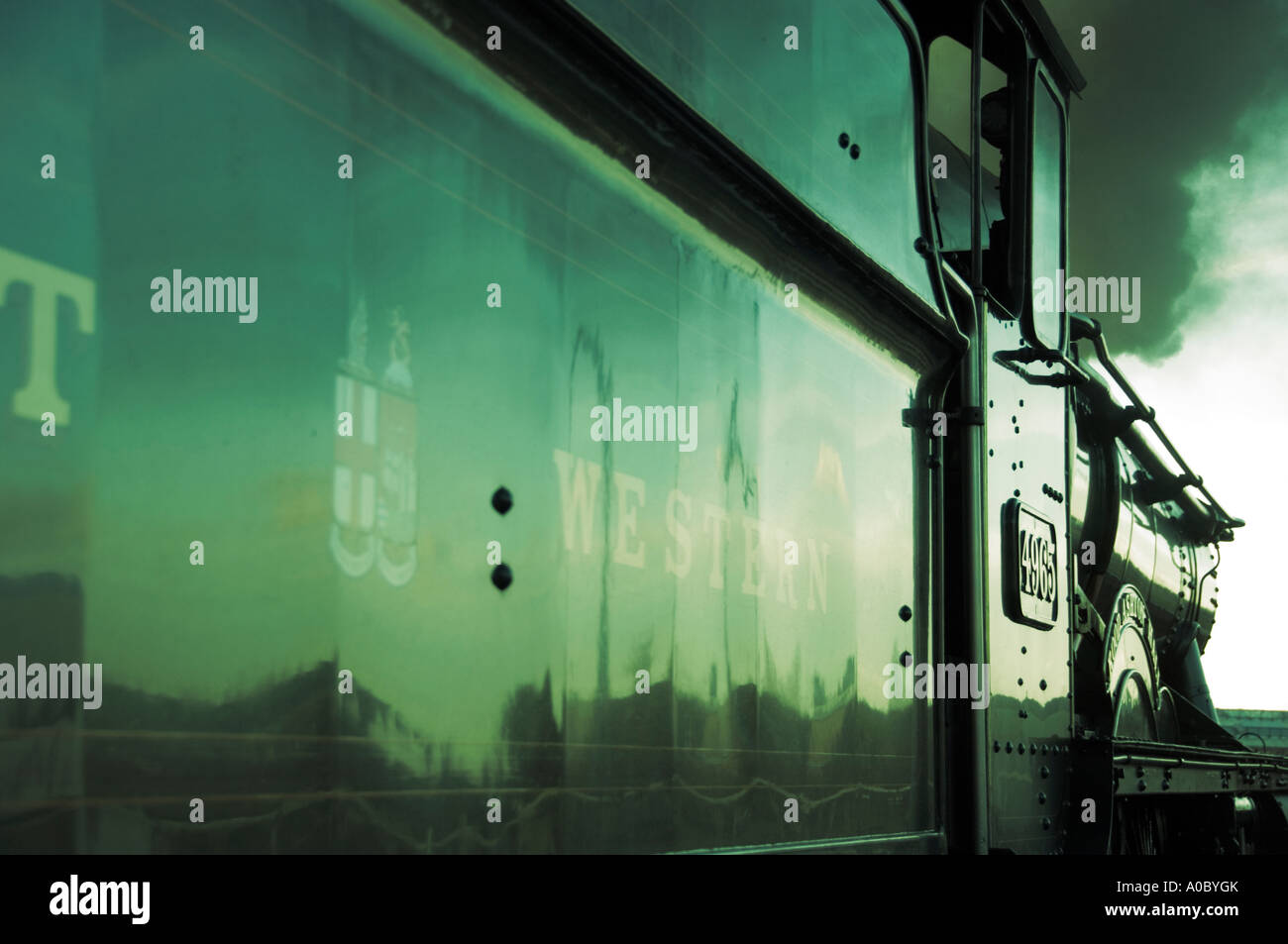 Rood Ashton Hall GWR Locomotive under steam, National Rail Museum, York ...