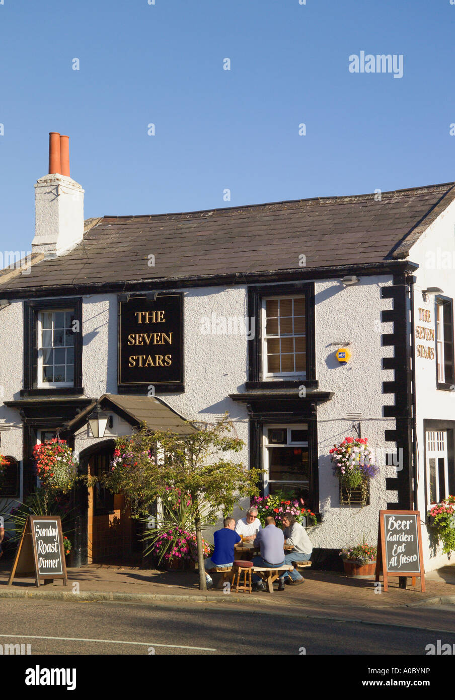 The Seven Stars Traditional Pub Thornton Hough Wirral Merseyside ...