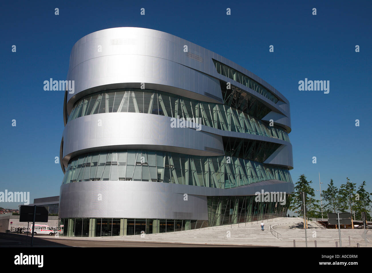 Mercedes Benz Museum, Mercedes-Benz World in Stuttgart, Baden ...