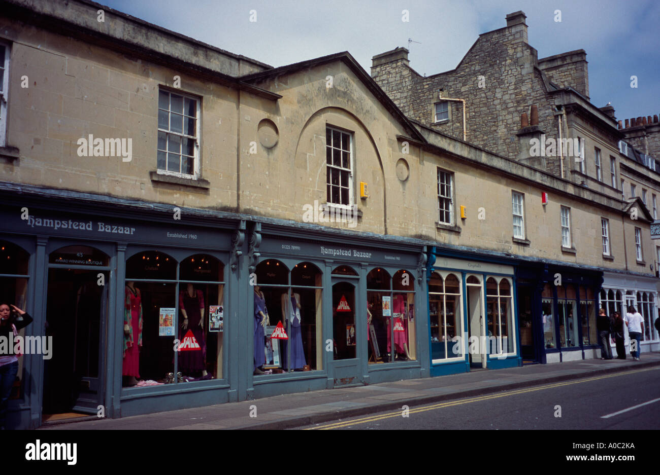 Shops on the Pulteney Bridge, Bath Spa, Bath, UK Stock Photo - Alamy
