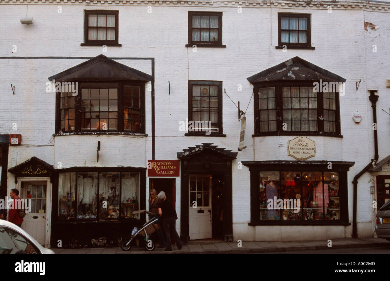 Arundel shops uk hi-res stock photography and images - Alamy