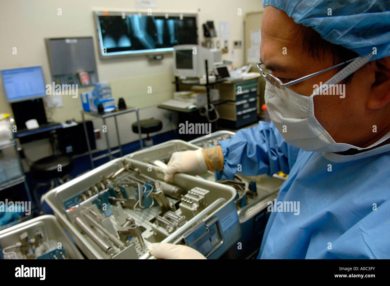 Total right knee replacement operation using a gender specific ...