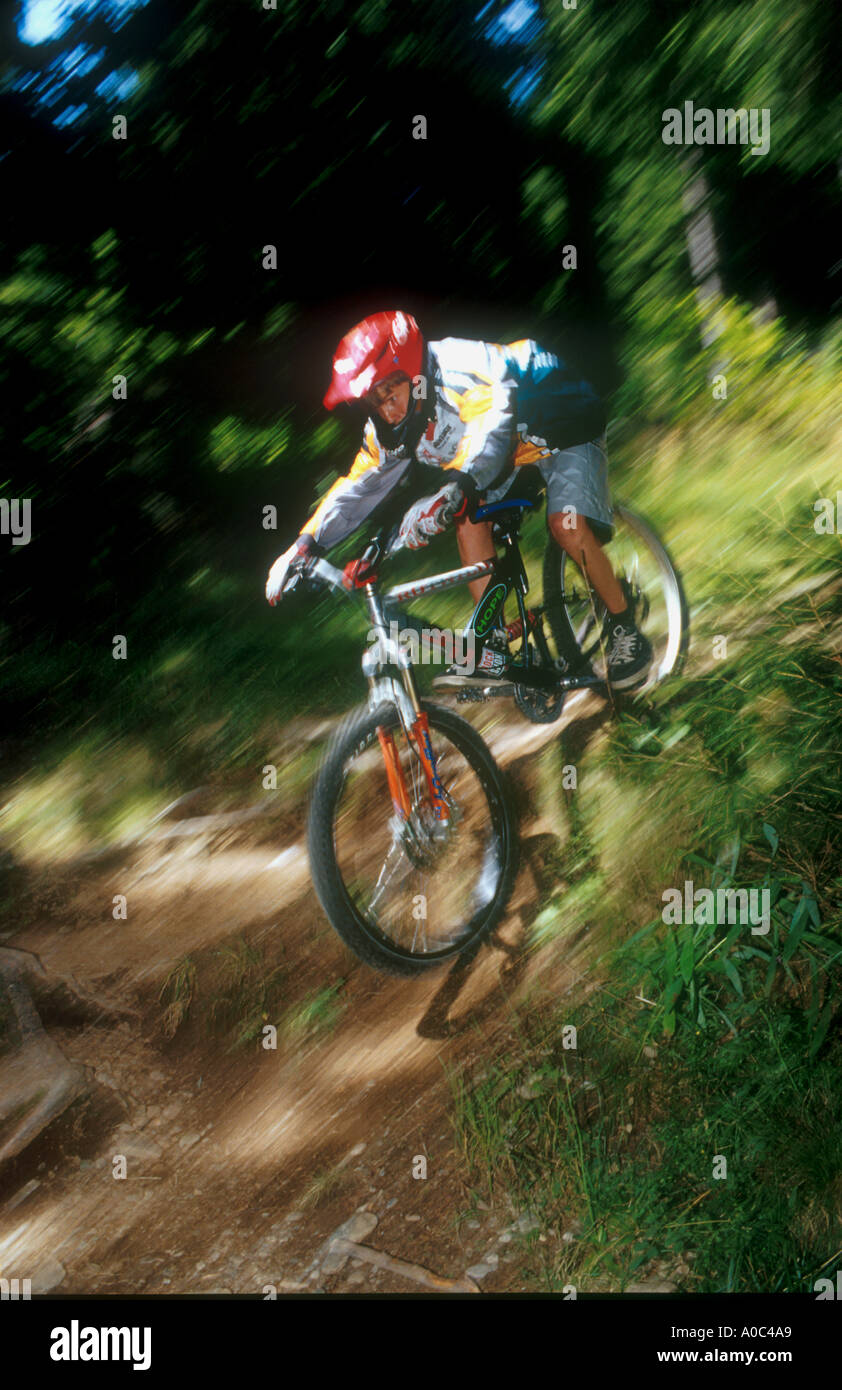Mountainbike freeride hi-res stock photography and images - Alamy