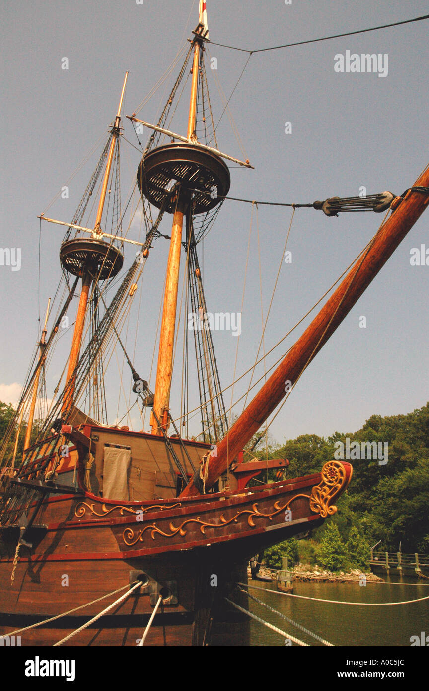 Jamestown Settlement Liviing History Museum Stock Photo - Alamy