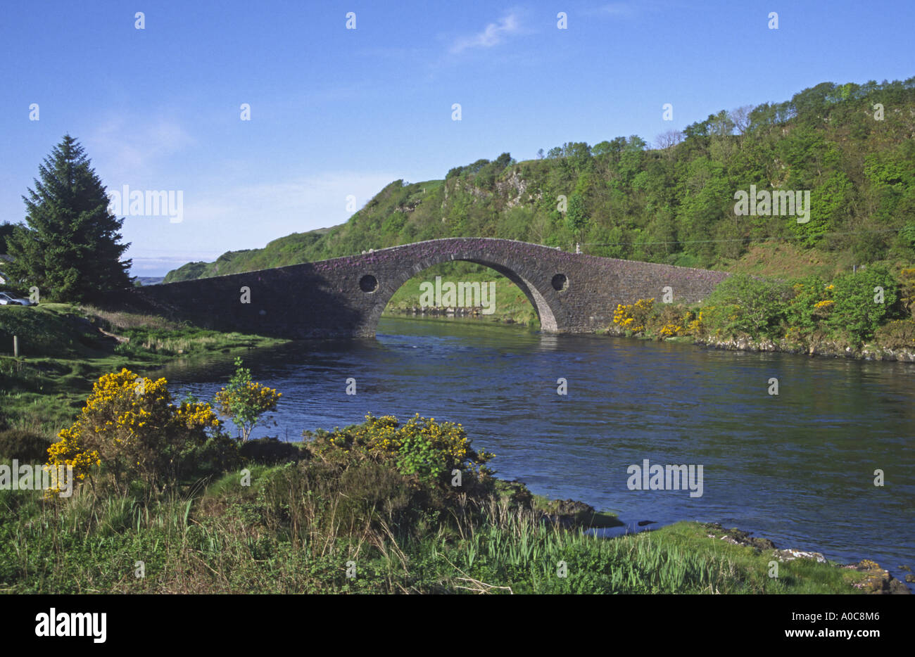 Isle of seil oban hi-res stock photography and images - Alamy