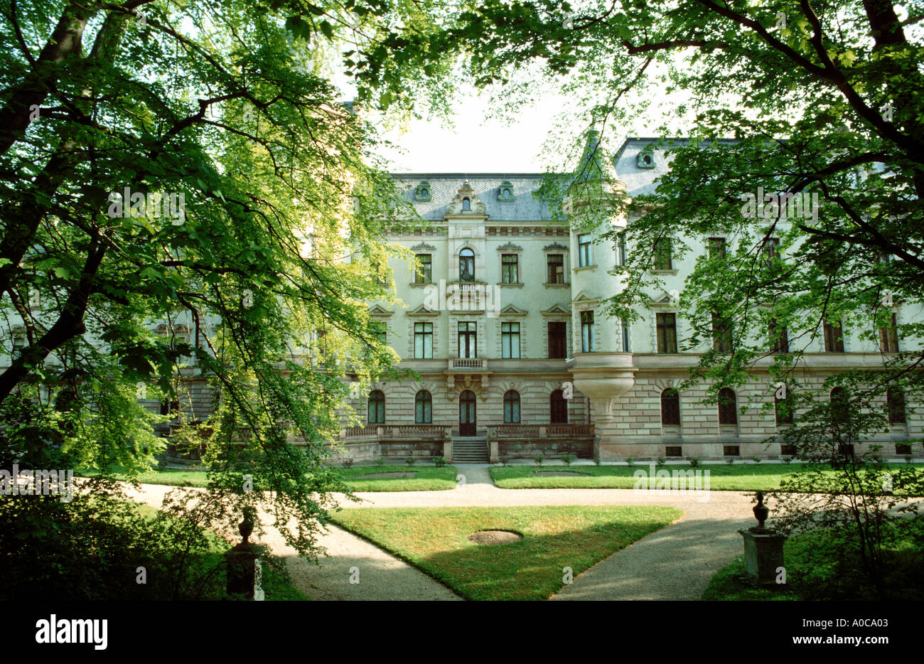 REGENSBURG the PRINCELY CASTLE Thurn und Taxis Gloria of Thurn und ...