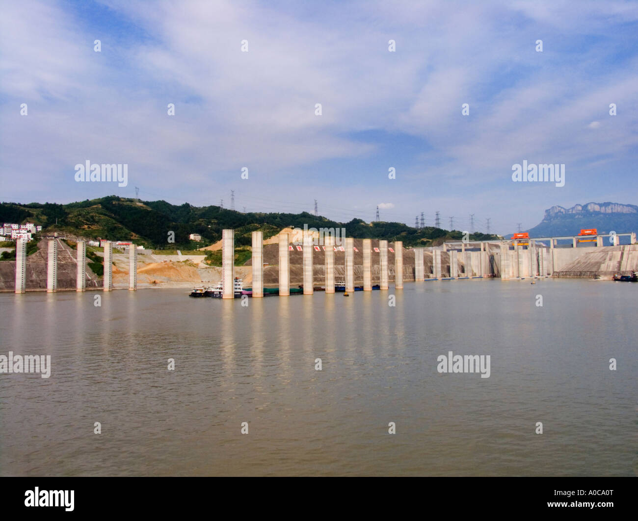 Three gorges dam power plant hi-res stock photography and images - Alamy