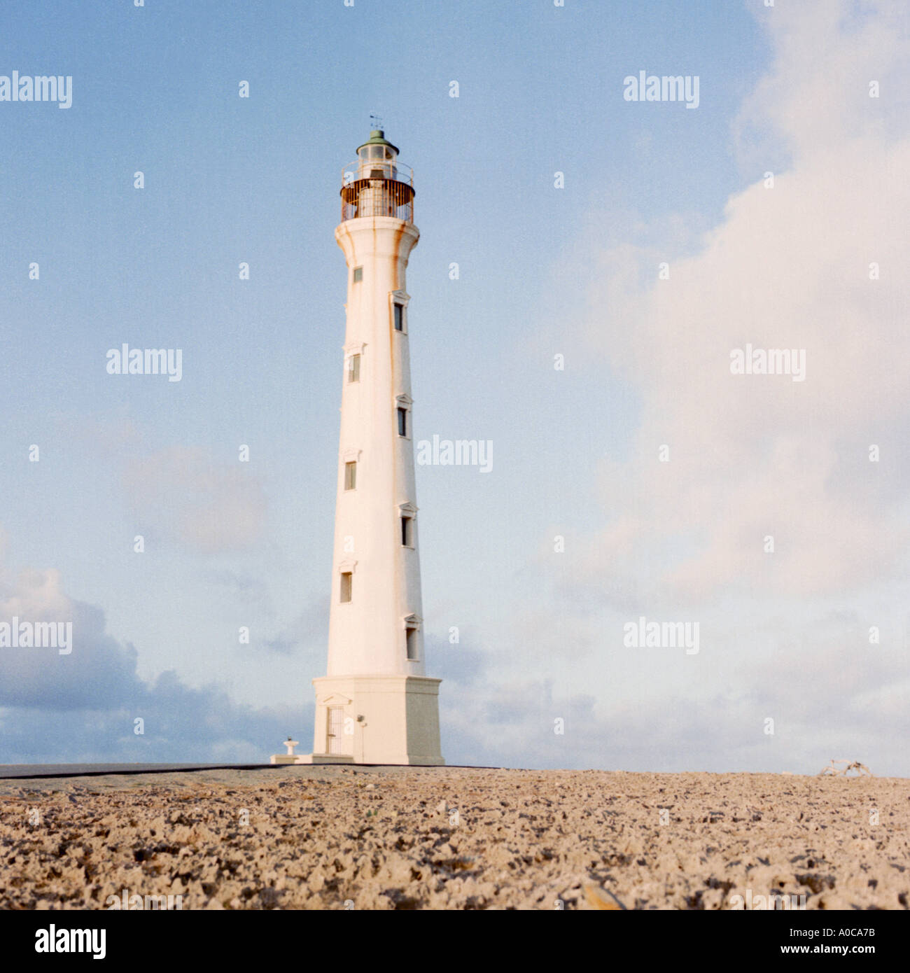 Lighthouse in aruba hi-res stock photography and images - Alamy