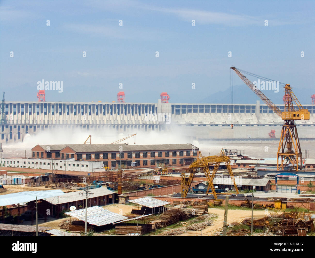 Three gorges dam construction hi-res stock photography and images - Alamy