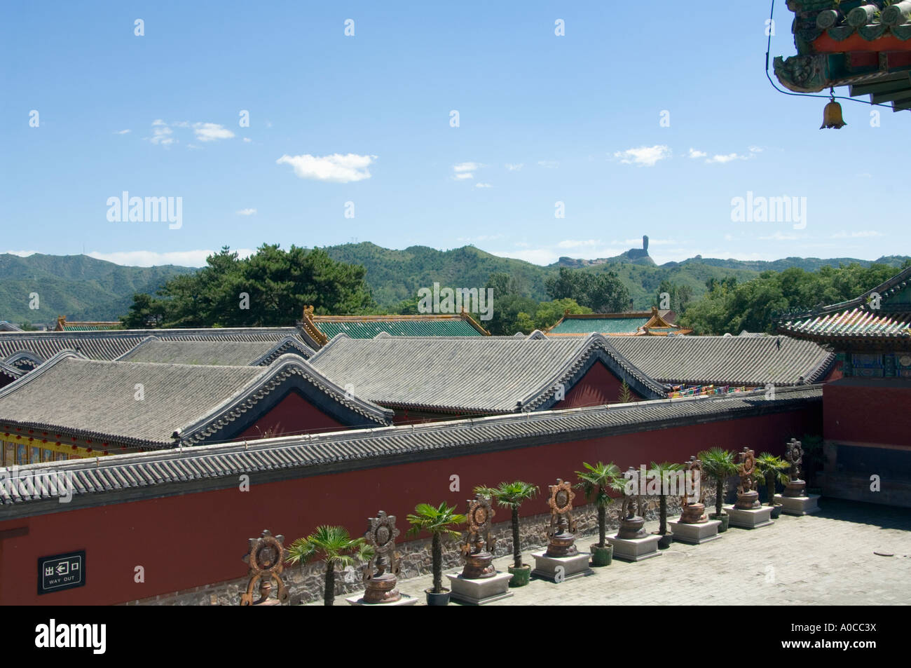 Puning si temple hi-res stock photography and images - Alamy