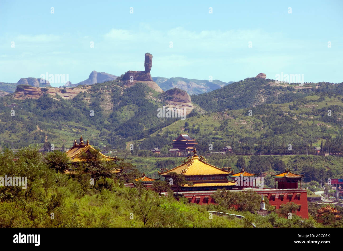 Sumeru Mountain Stock Photos & Sumeru Mountain Stock Images - Alamy